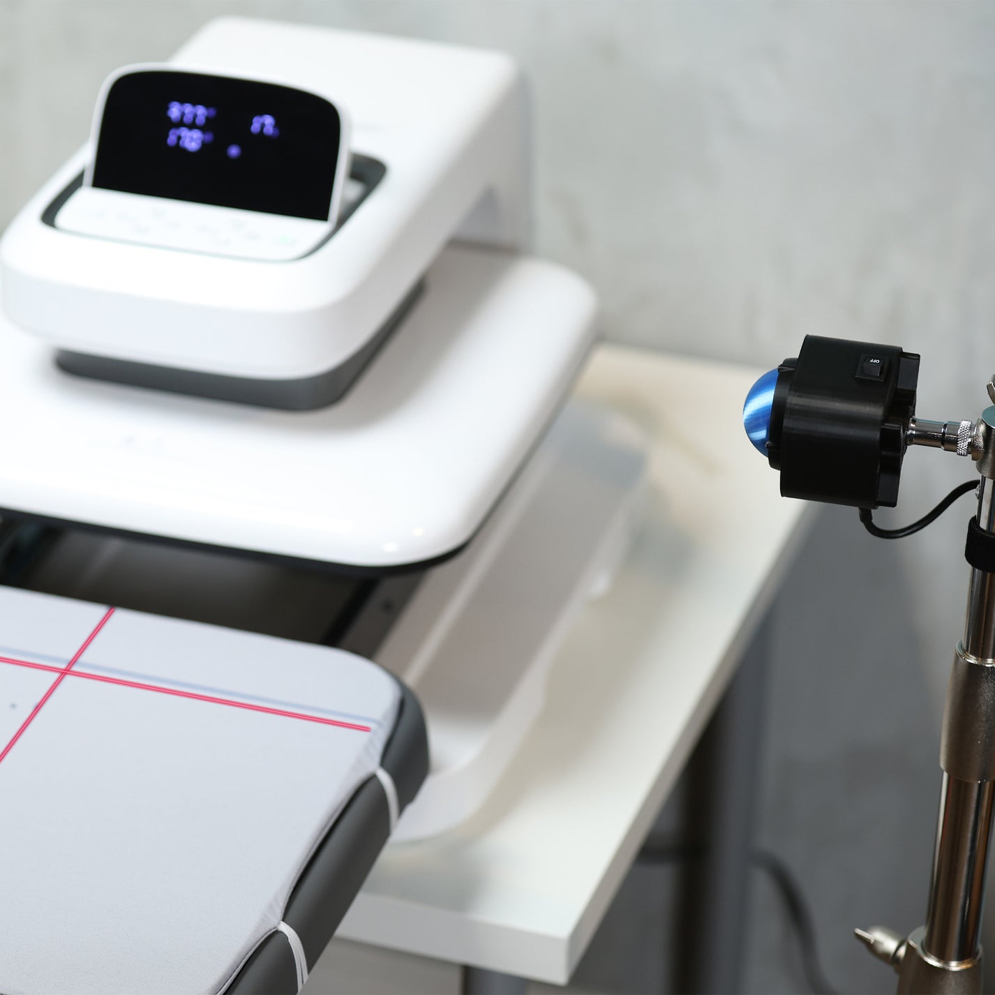 Heat Press Laser Guide System – Transfer Superstars